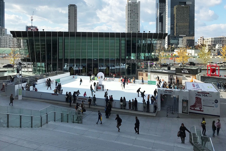 Umeda Ice Rink Tsurun Tsurun | Osaka Metro NiNE